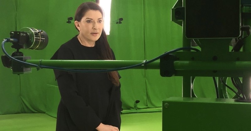 Марина Абрамович в Лондоне: в чем смысл нового перформанса художницы ...